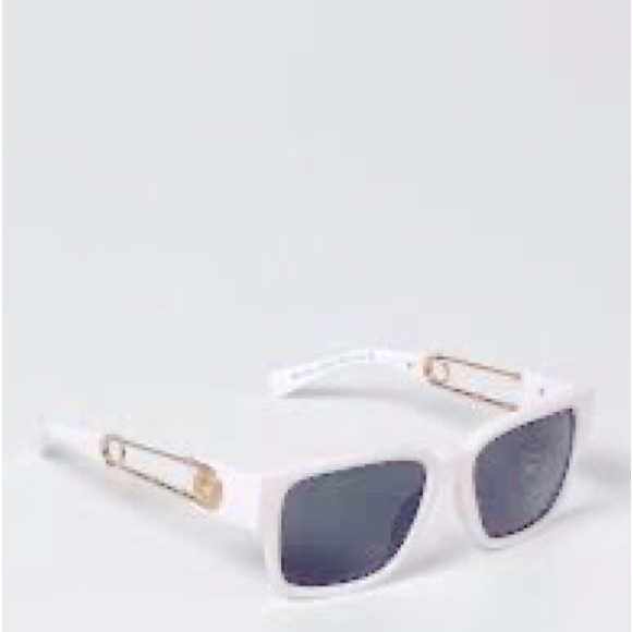 Versace | Accessories | Brand New Versace Sunglasses Ve 442 Just In ...